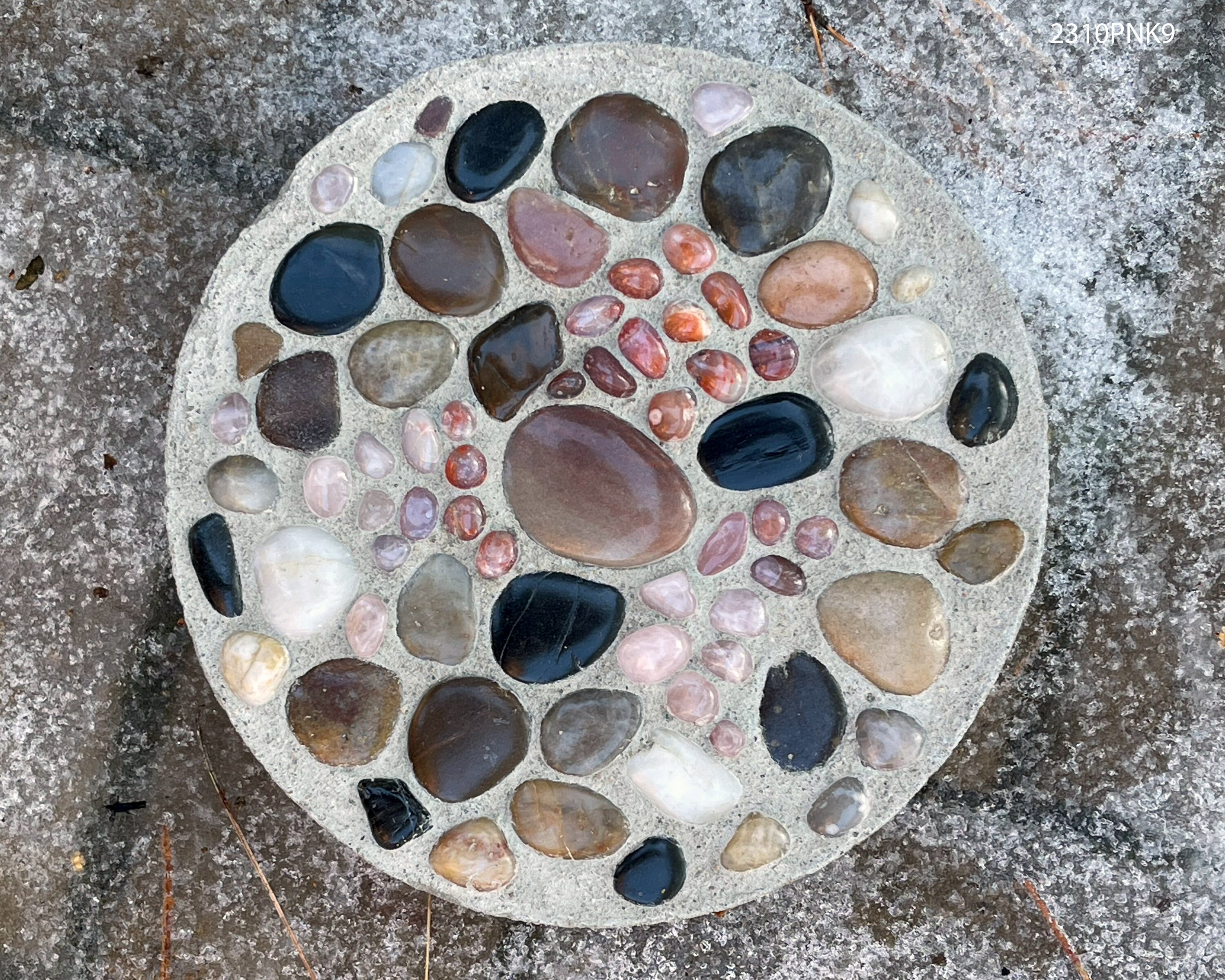 Rose Quartz Love Garden Stepping Stone Valentines Gift, Cobblestone ...