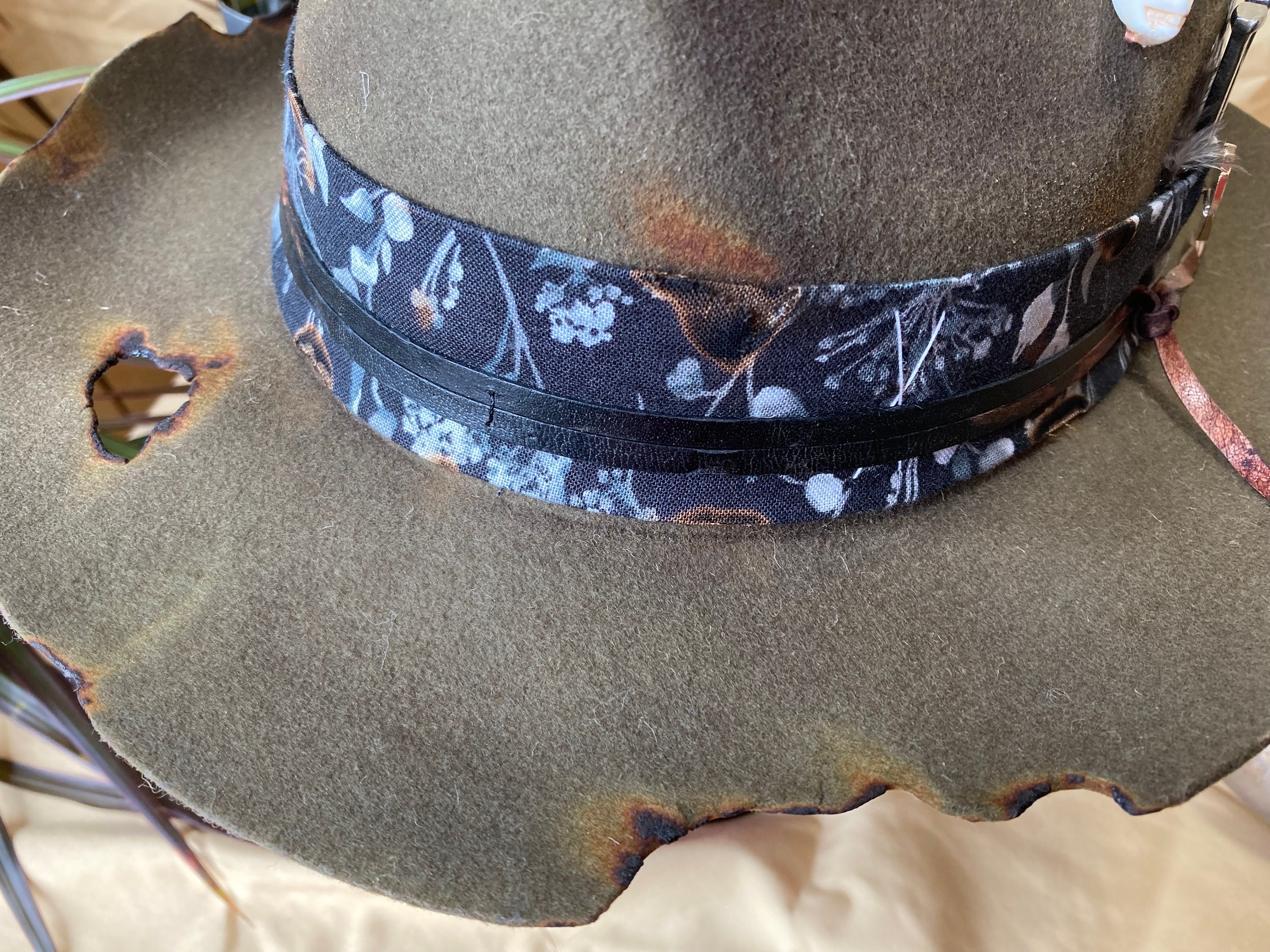 Pyro's Pride-fedora Green-felt Fedora-vintage Look-distressed Look - Etsy