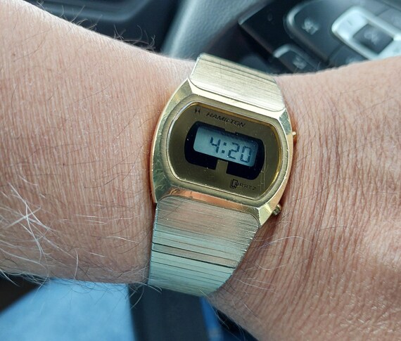 Hamilton Digital Quartz-1970s Collectible watch That … - Gem
