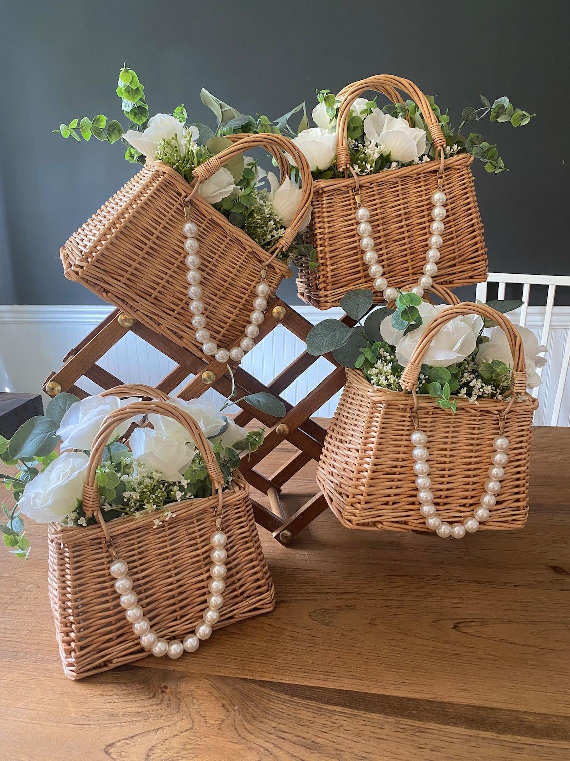 Bridesmaid Bouquet Basket / Bridesmaid Gift - Etsy