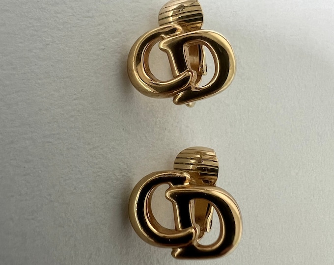 Christian Dior Vintage Gold Tone CD Logo Clip on Earring - Etsy