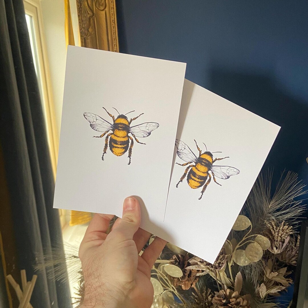 Botanical Bee Print | 13x18 Cm 5x7 Inch | Glossy Print | Stylish Bee ...
