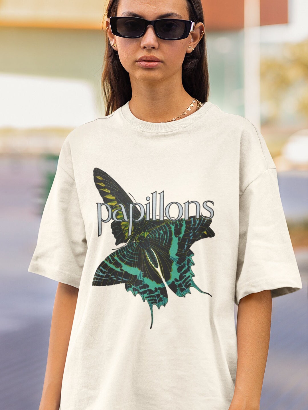 Oversized T Shirt Papillons Buttrflies Retro Print - Drop-shoulder ...
