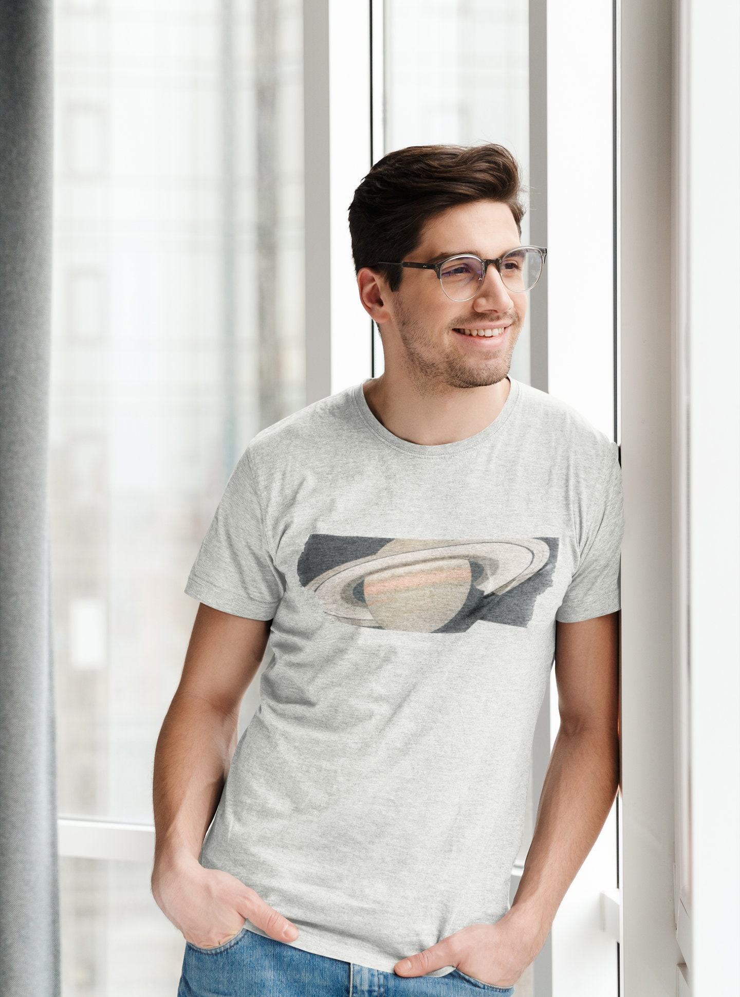 Saturn Planet T-shirt - UNISEX Tee, Vintage Solar System Tshirt ...