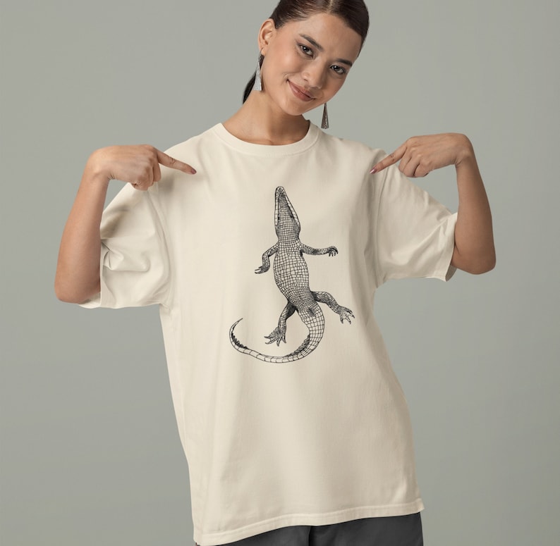 OVERSIZED T-shirt Alligator Tee Dropshoulder T-shirt, Graphic Crocodile ...