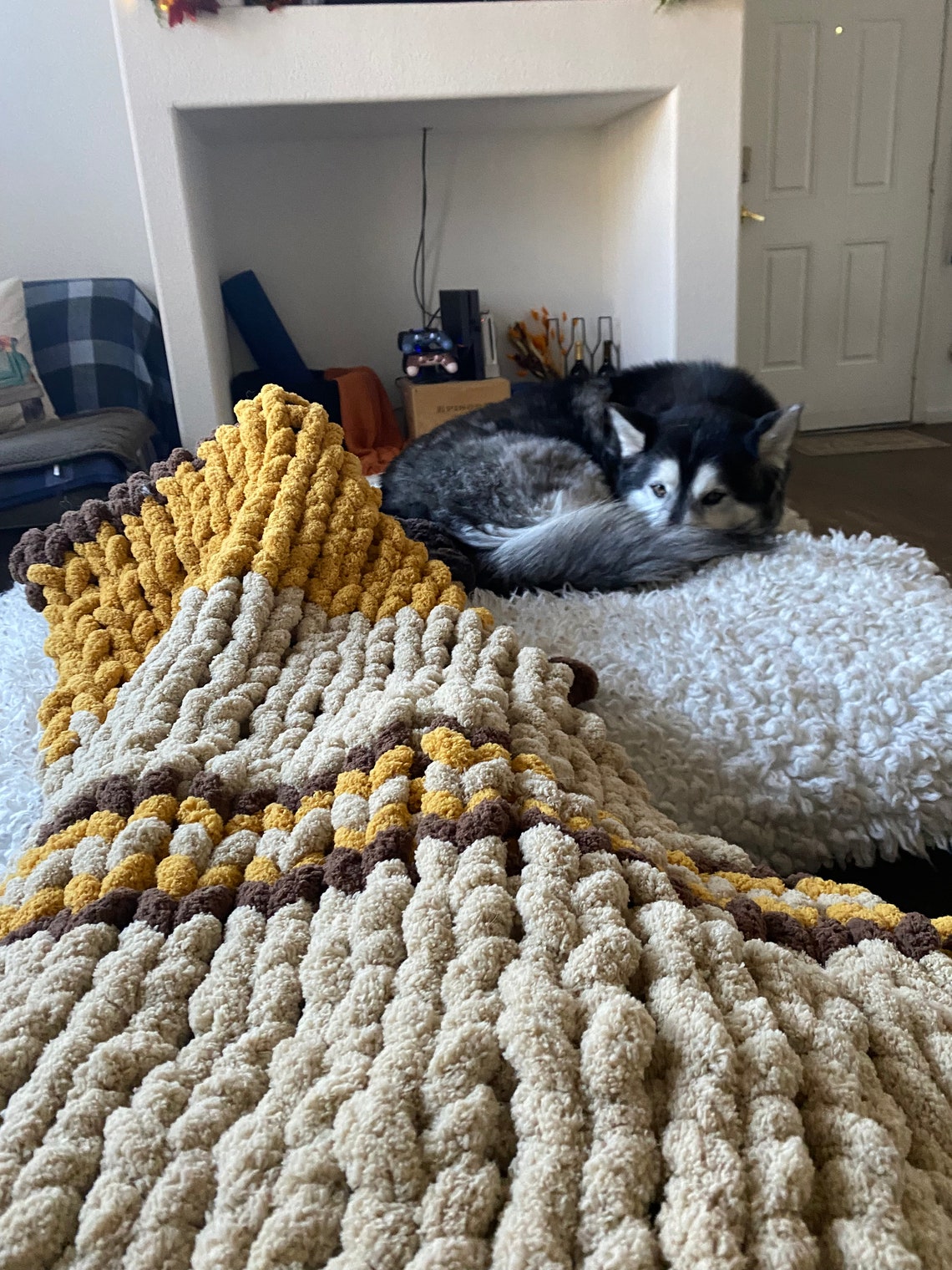 Handknit Cozy Chunky Yarn Blankets - Etsy