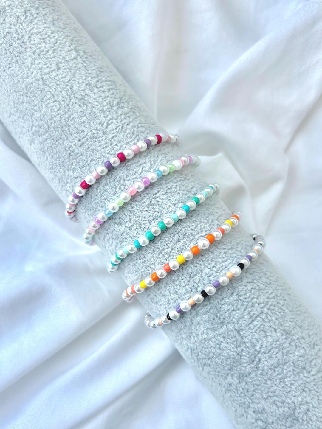 Minimalist Pearl Bead Bracelet – Cute Pastel Stretch Bracelet ...