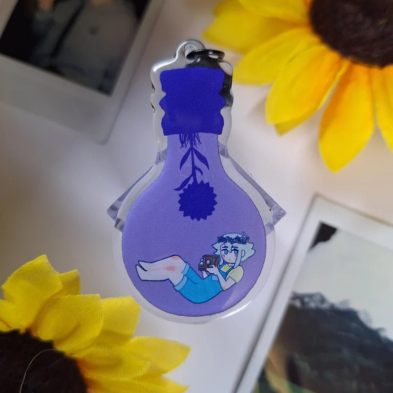 OMORI - Keychain - Etsy