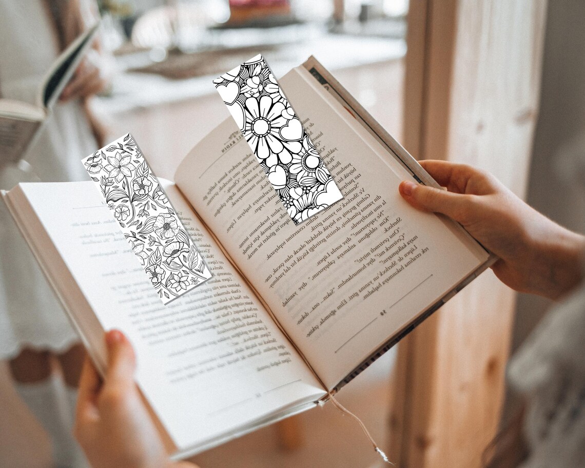 Printable Floral Coloring Bookmarks - Beautiful DIY Bookmark Pages for ...