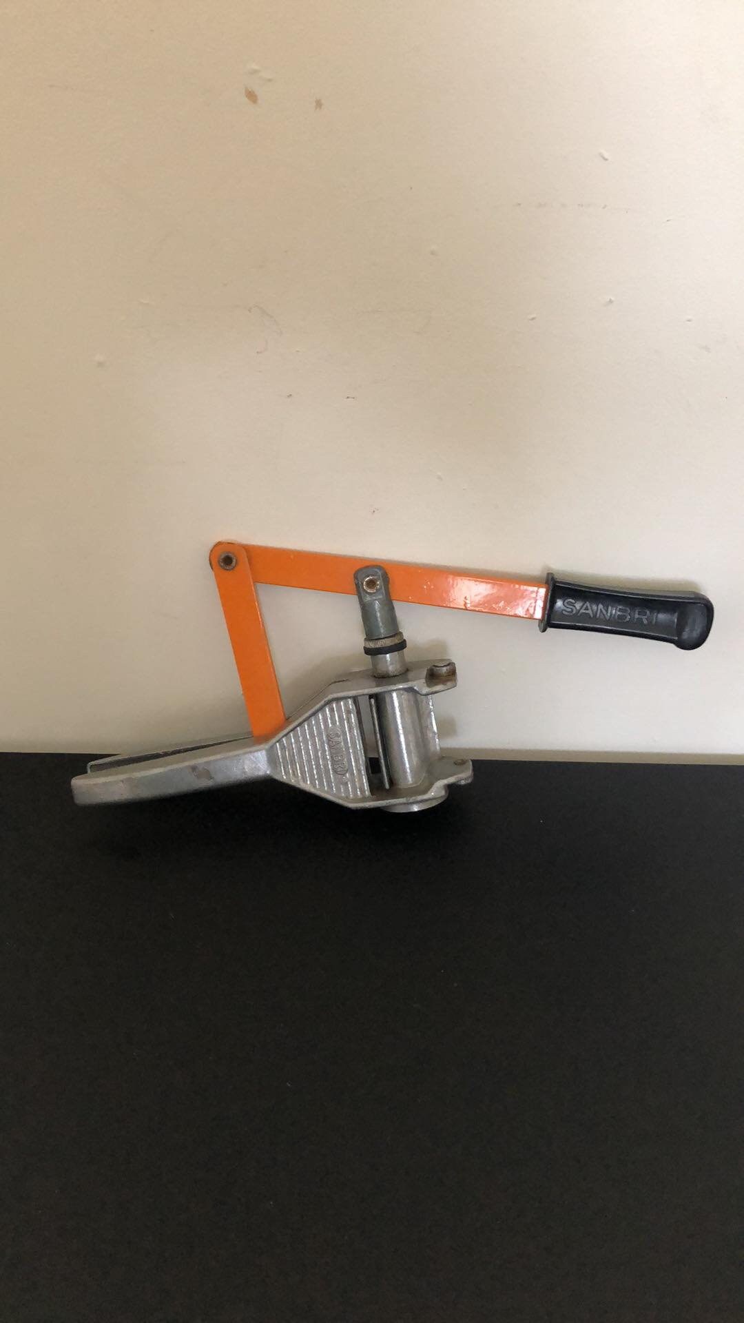 SANBRI Capper in Orange Aluminum Made in France Vintage 70's Vintage ...