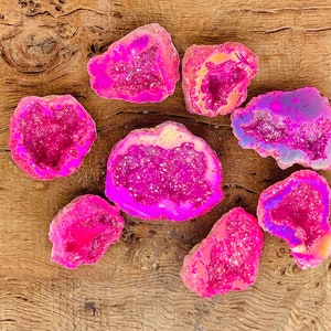 Pink Aura Quartz Geode Cluster - Rainbow Aura Quartz Geode Cluster ...