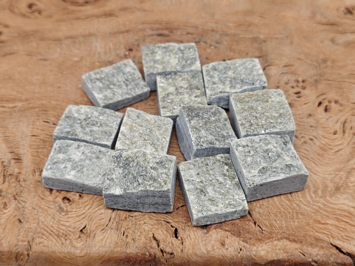 Mica Schist Rough Stone - Raw Mica Schist Crystals - Rocks - Minerals ...