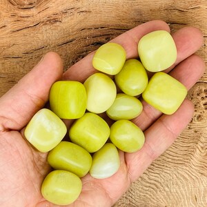 Lemon Jade Tumbled Stone - Tumbled Stone - Lemon Jade Nifty Jade Tumble ...