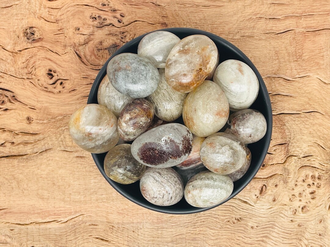 Garden Quartz Tumbled Stone - Lodolite Tumbled Stone - Thousand Layer ...