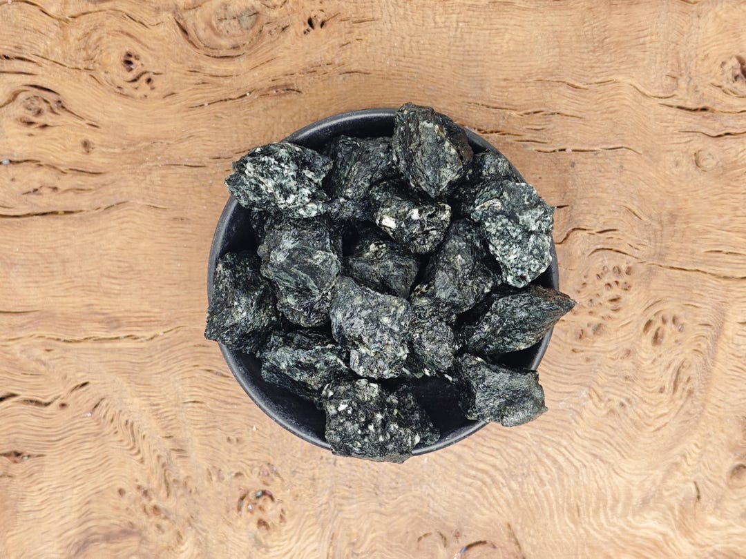 Chlorite Rough Stone Raw Chlorite Crystals Rocks Minerals Bulk Crystals ...