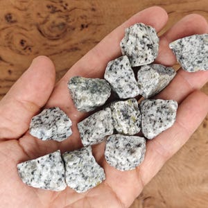 Gneiss Rough Stone - Raw Gneiss Crystal - Rocks - Bulk Crystals - Etsy