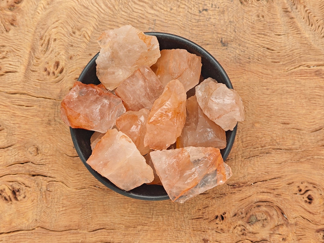 Fire Quartz Rough Stone - Red Hematoid Quartz - Herlequin Quartz ...