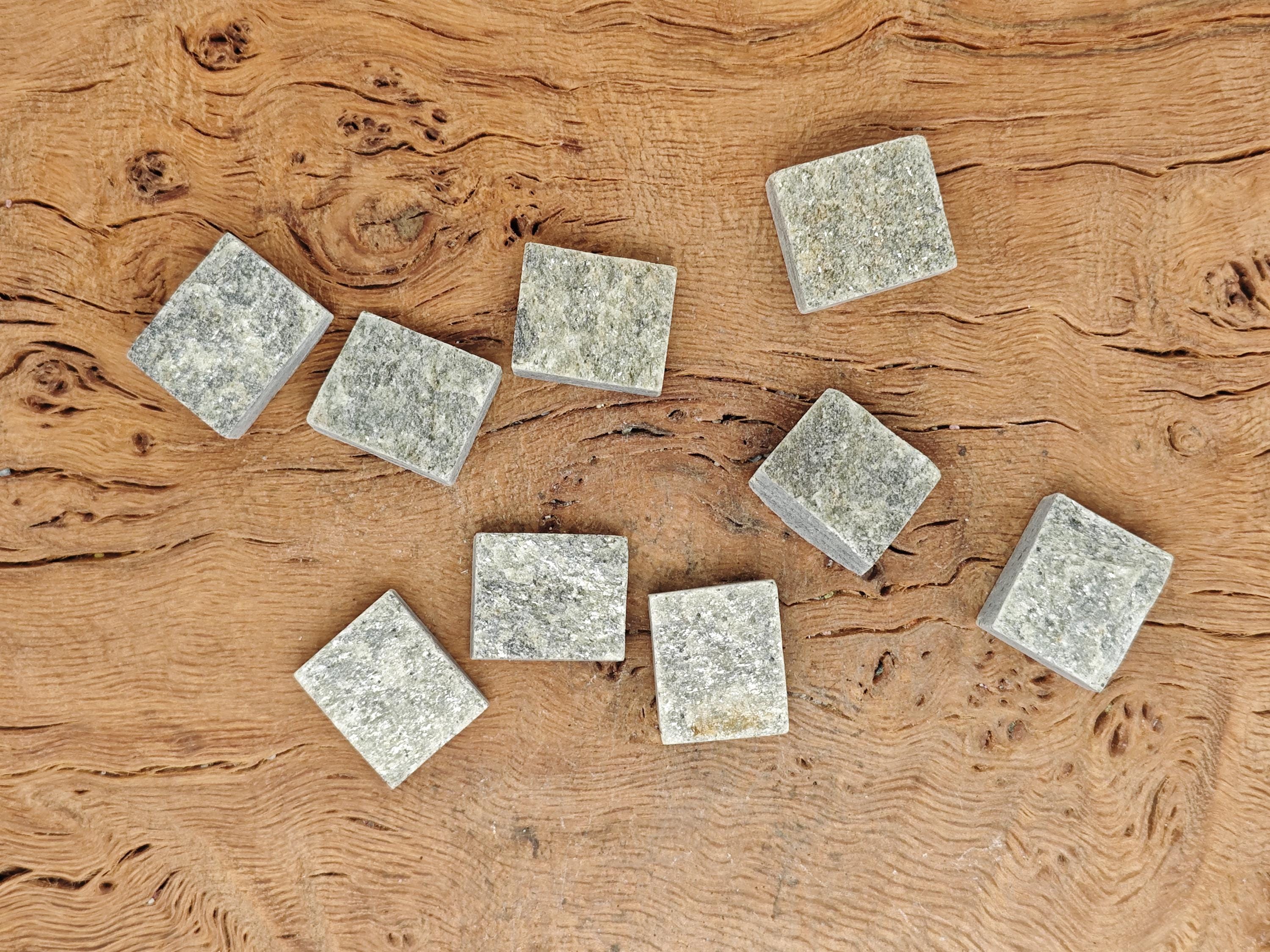 Mica Schist Rough Stone - Raw Mica Schist Crystals - Rocks - Minerals ...