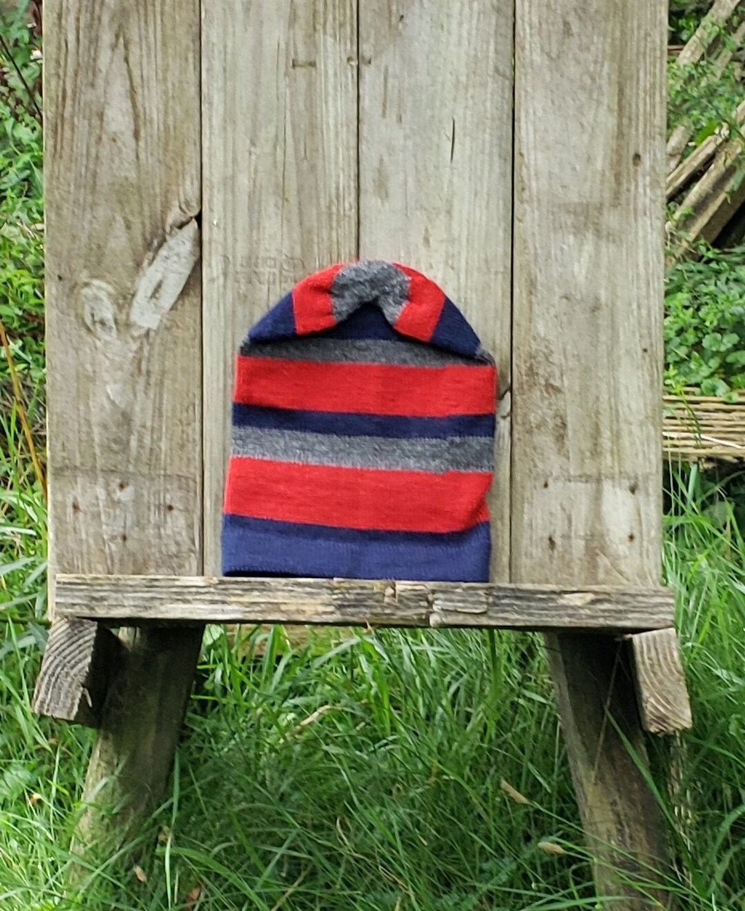 Hand Knit 100% Wool Gray, Navy and Red Stripped Toque Cap - Etsy