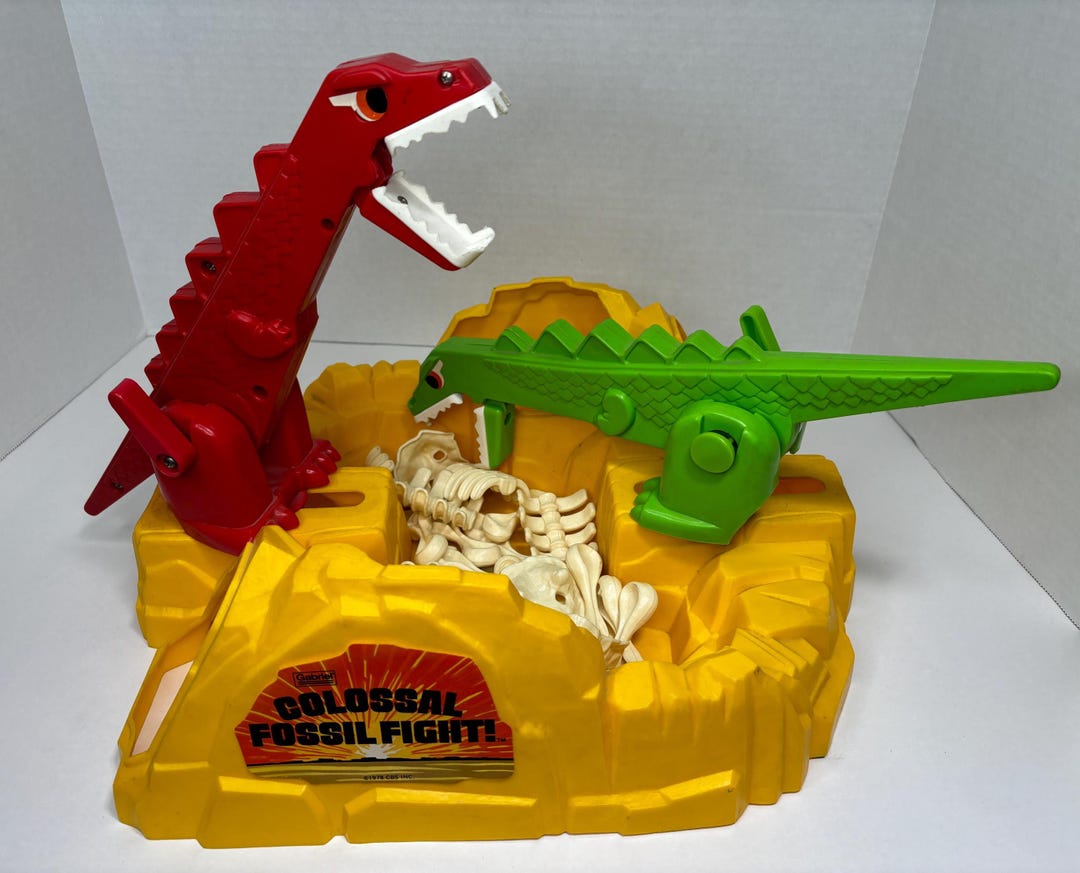 Old Vintage 1978 Colossal Fossil Fight Dinosaur Battle Rockem Sockem ...