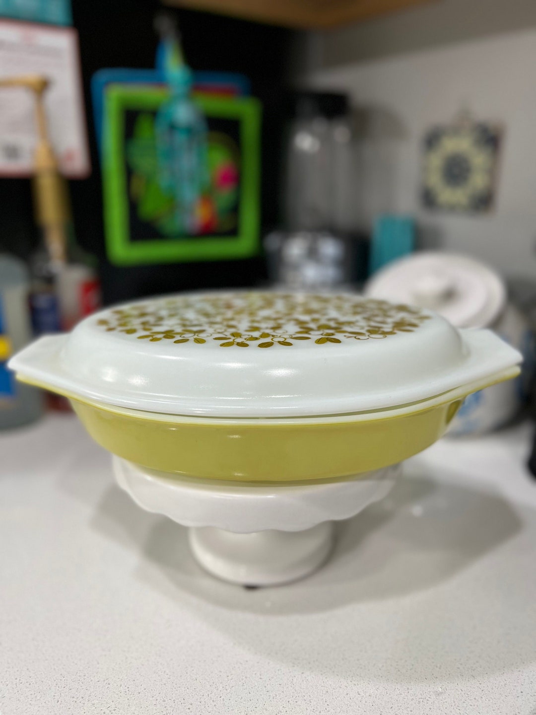 Pyrex Olive Verde Divided Casserole, 1967 - 1972 - Etsy