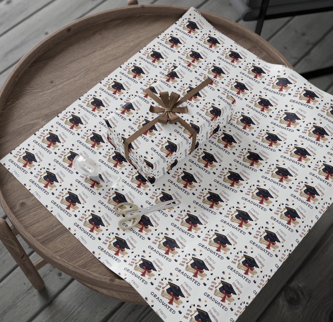 Graduation Gift Wrap wrapping Paper for Graduates in a Whimsical Cap ...