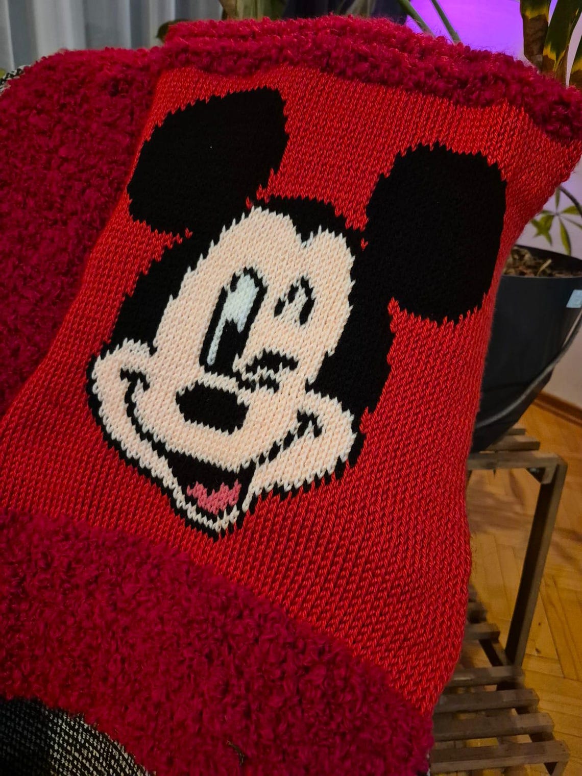 Minnie-mickey Mouse Figured Scarf , Gift for Christmas - Etsy