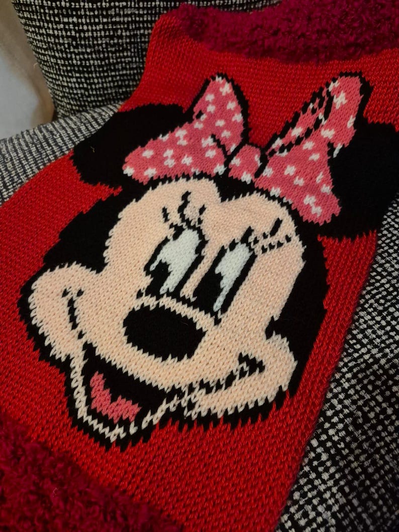 Minnie-mickey Mouse Figured Scarf , Gift for Christmas - Etsy