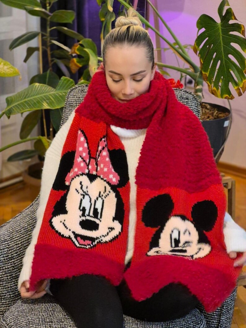 Minnie-mickey Mouse Figured Scarf , Gift for Christmas - Etsy
