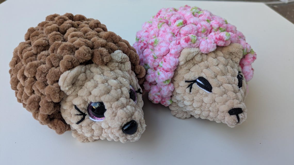 Hazel the Hedgehog Crochet Pattern - Etsy