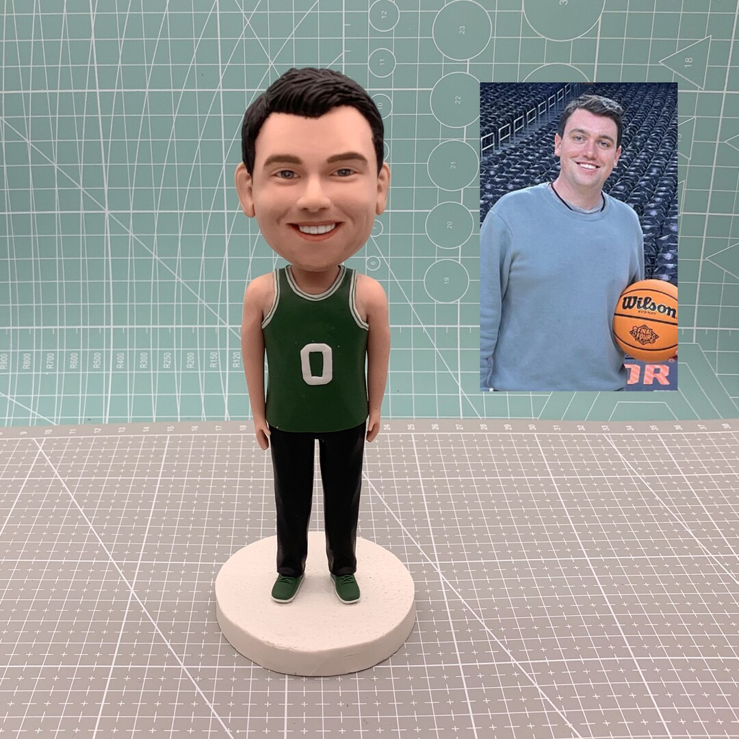 Custom Bobbleheads, Custom Sports Enthusiast Bobbleheads, Groomsmen ...