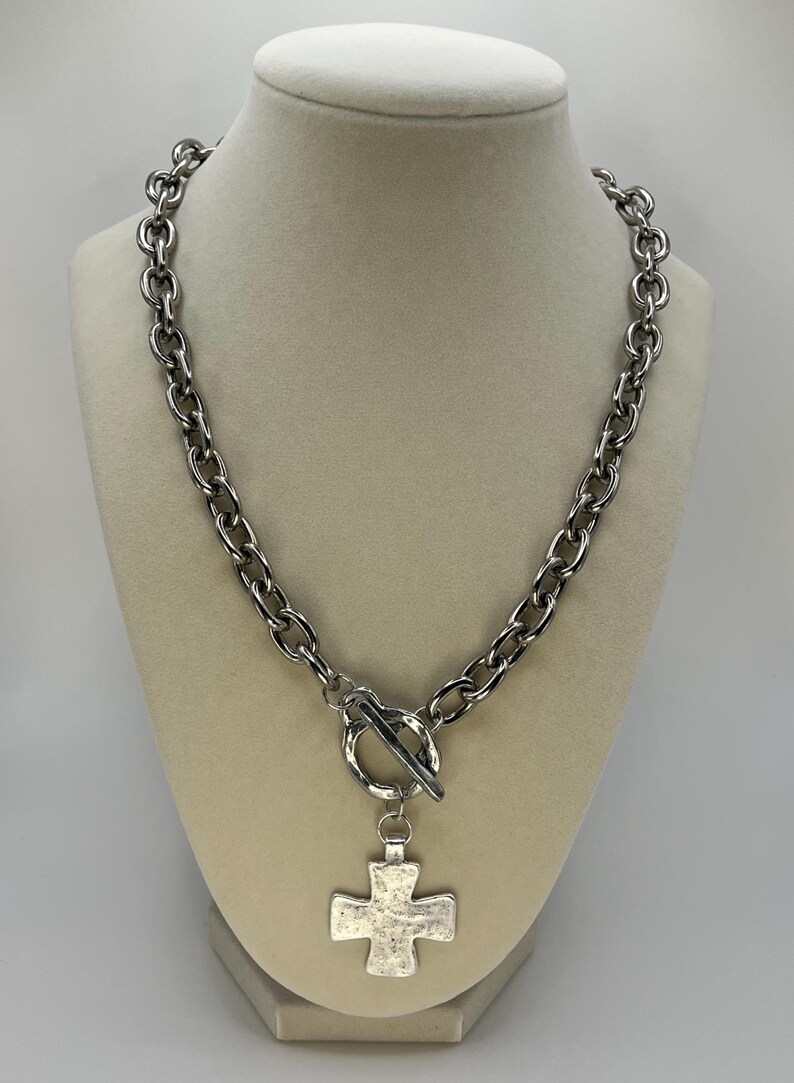 Chunky Silver Cross Necklace - Etsy