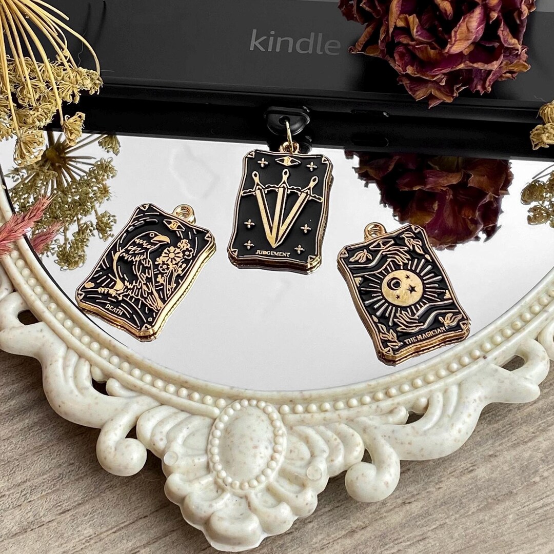 Tarot Card Dust Plug Charms, Set of 3 USB C Plugs for Kindle ...