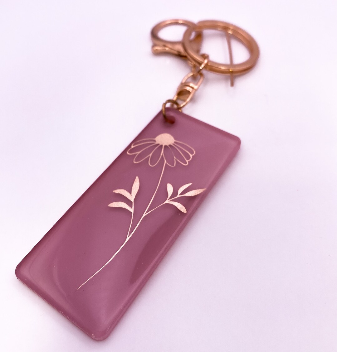 Dusty Pink Keyring With Gold Daisy Decal. - Etsy