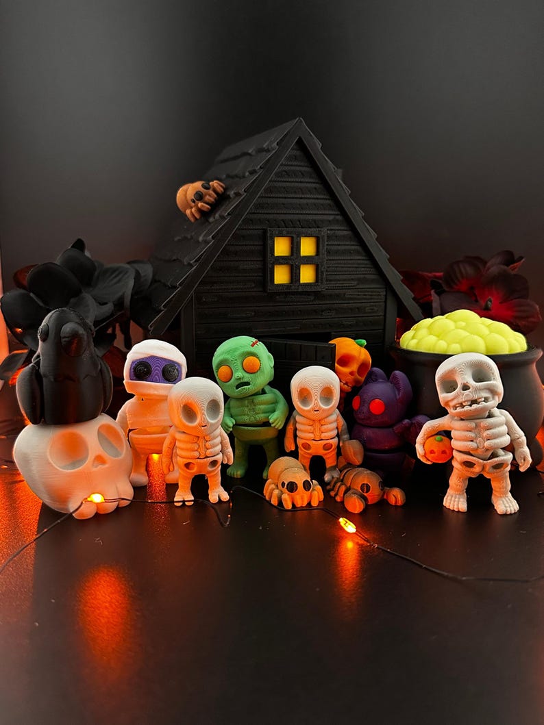3D Printed Halloween Haunted House Set: Articulated Fidget Toys - Etsy