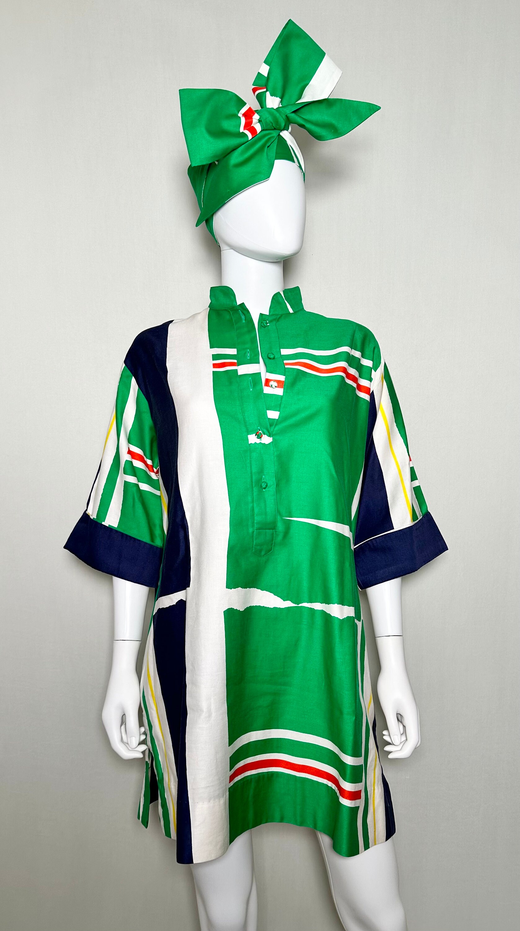 Vintage 1970s Catherine Ogust Penthouse Gallery Collection Abstract ...