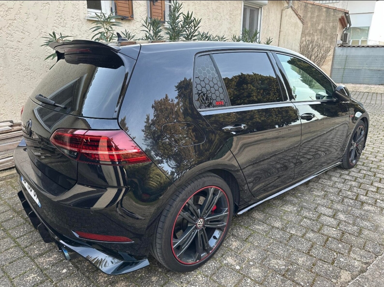 2X Stickers Avery Golf 7 GTI Performance Matte Black Rear Quarter ...