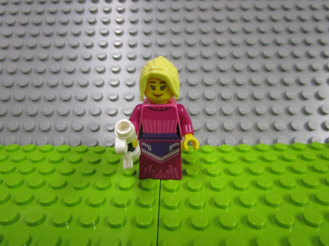 Lego Gamer Girl Minifigure - Etsy