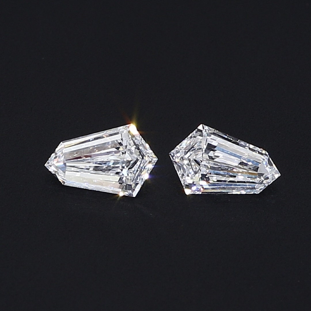 White Shield Cut Fancy Shape Diamond Pairs for Ring Lab Grown Loose ...