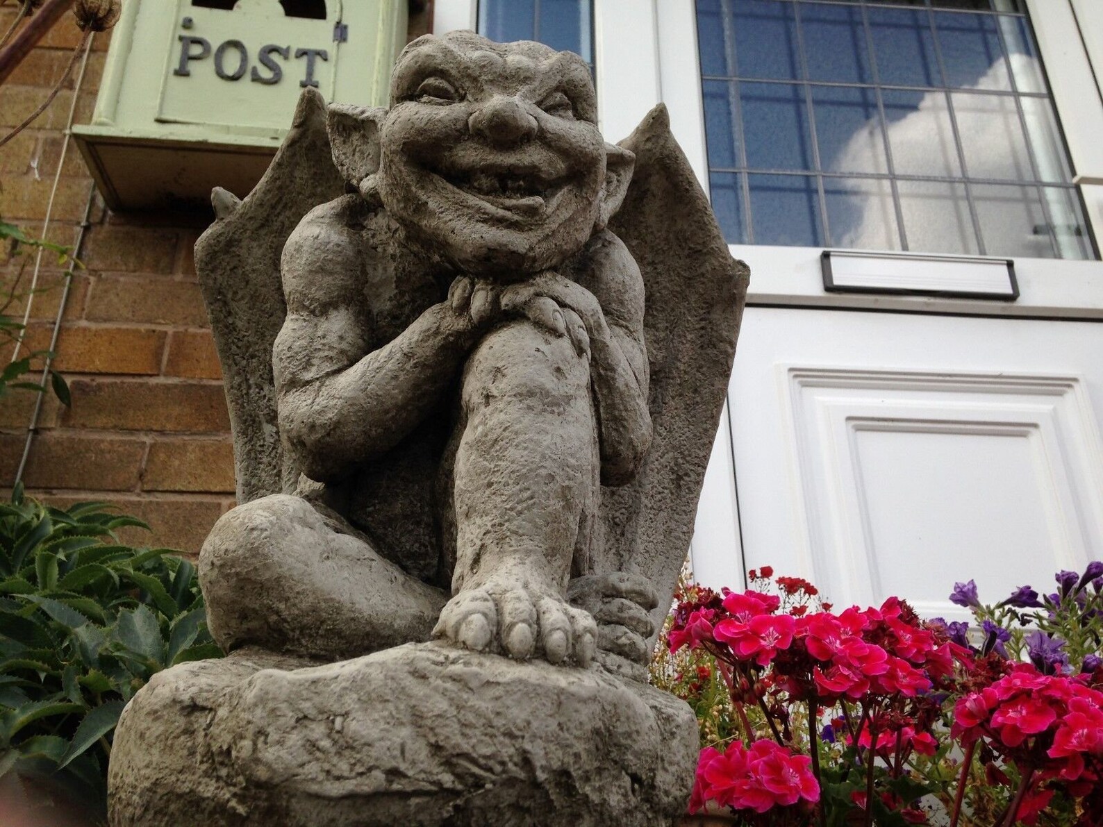 Smiling Gargoyle Sculpture Winged Goblin Statue Concrete Guardian ...