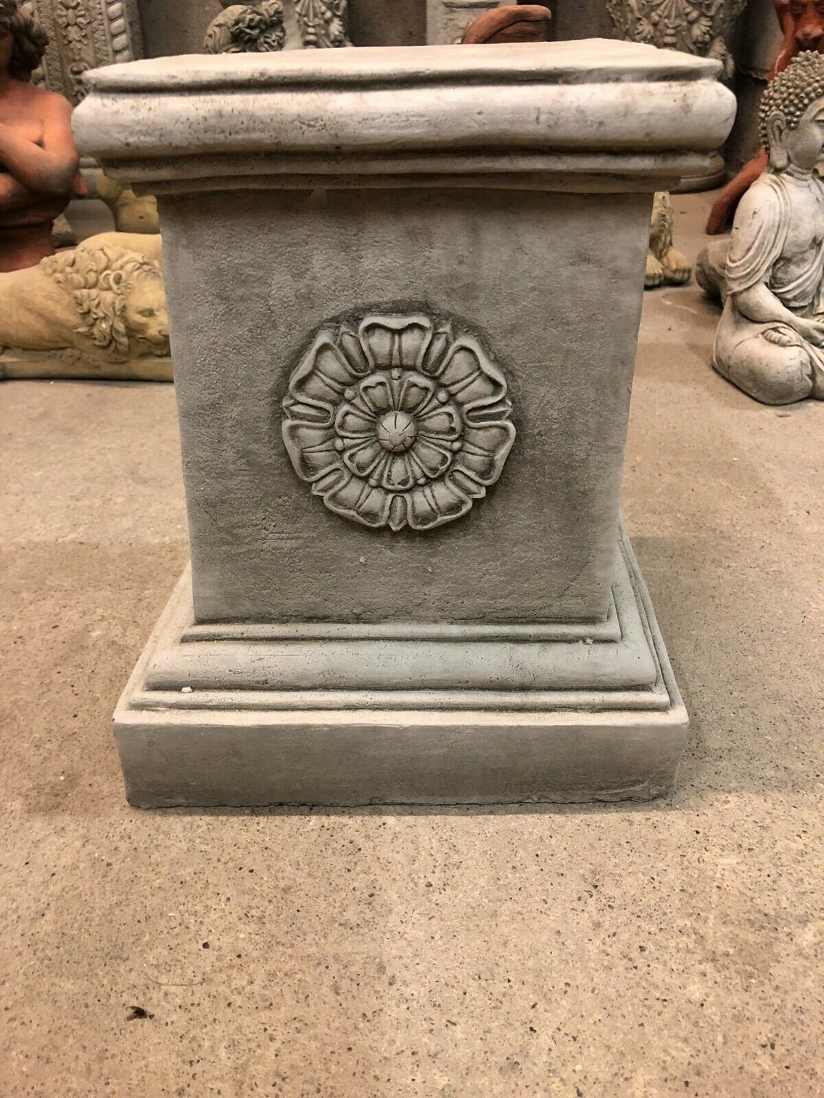 Yorkshire Rose Plinth Stone Flower Stand Concrete Square Pedestal ...