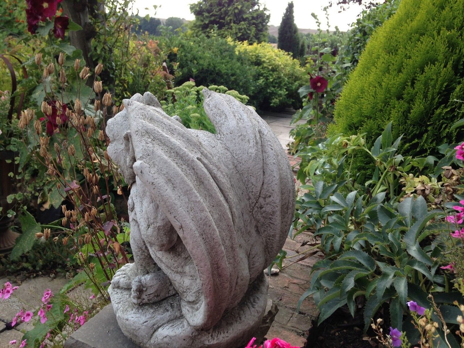 Smiling Gargoyle Sculpture Winged Goblin Statue Concrete Guardian ...