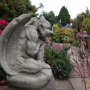 Smiling Gargoyle Sculpture Winged Goblin Statue Concrete Guardian ...