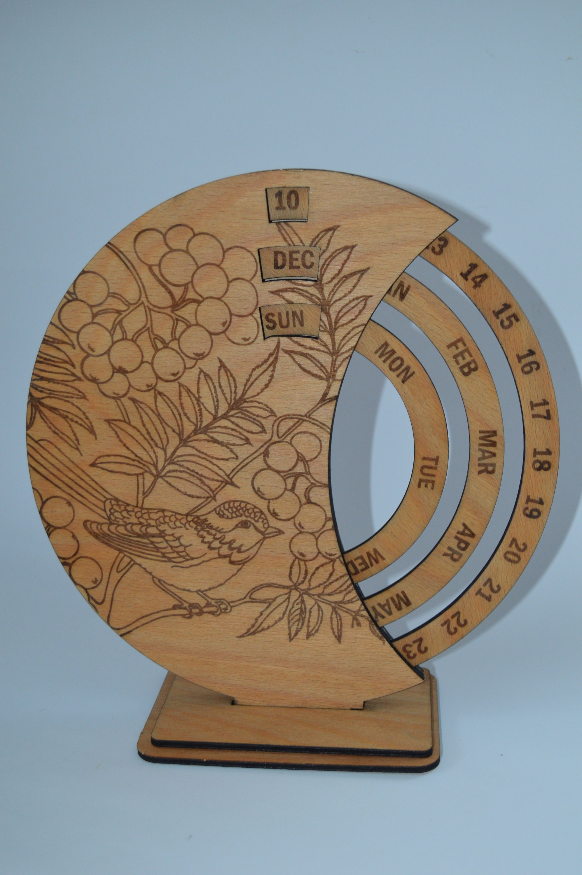 NATURAL WOOD CALENDAR | Perpetual Calendar | Floral Calendar ...