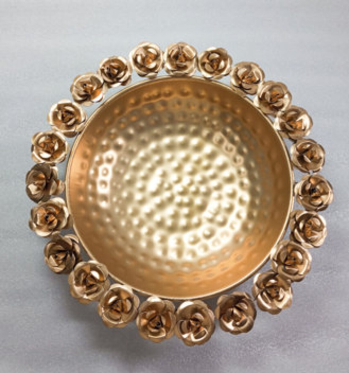 Golden Urli Floral Elegance set of 3 : Crafting Flower-shaped Urli ...