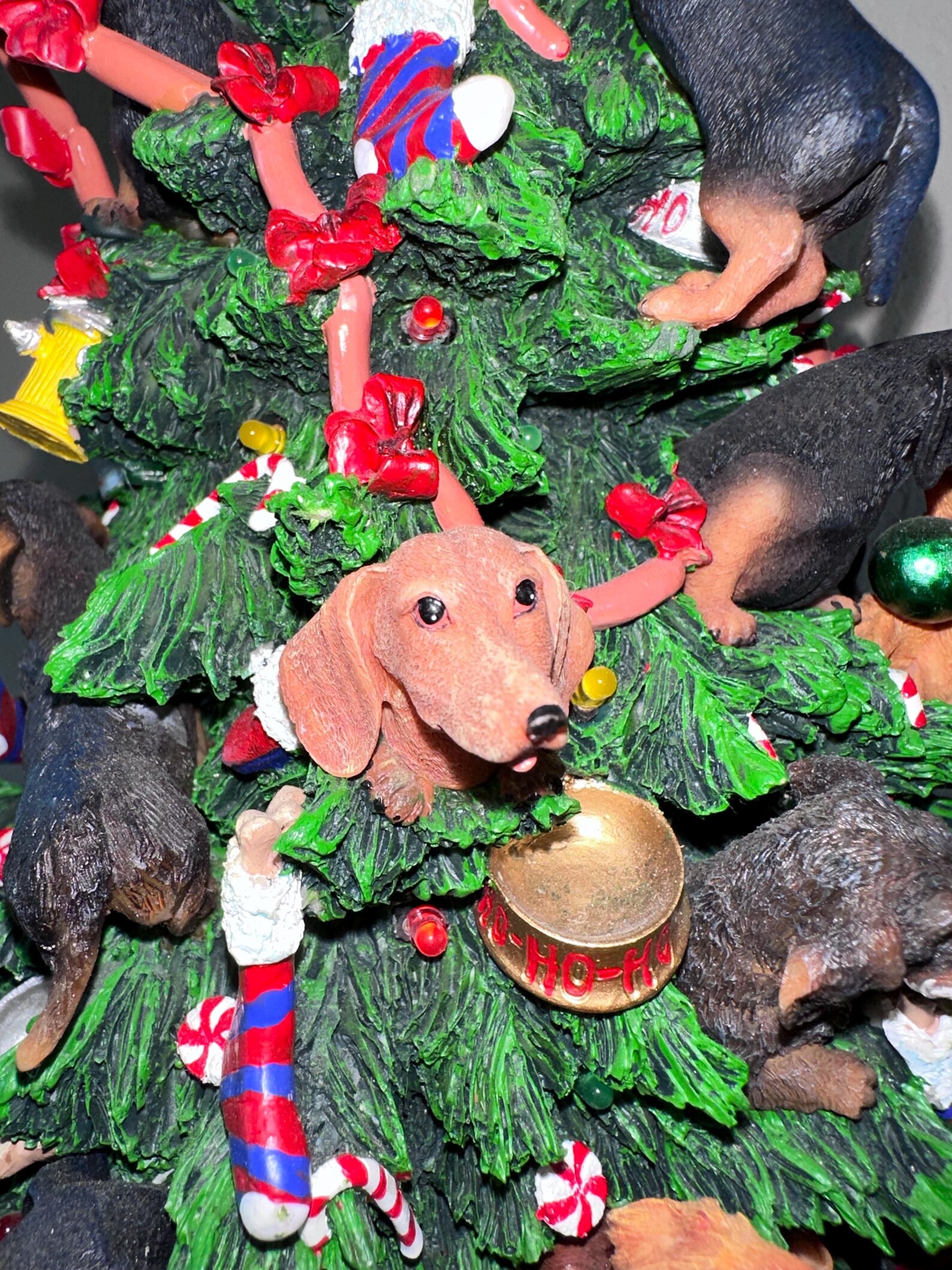 Danbury Mint 12.5 Dachshund Christmas Tree Weiner Dog Hot Dog Lights up ...