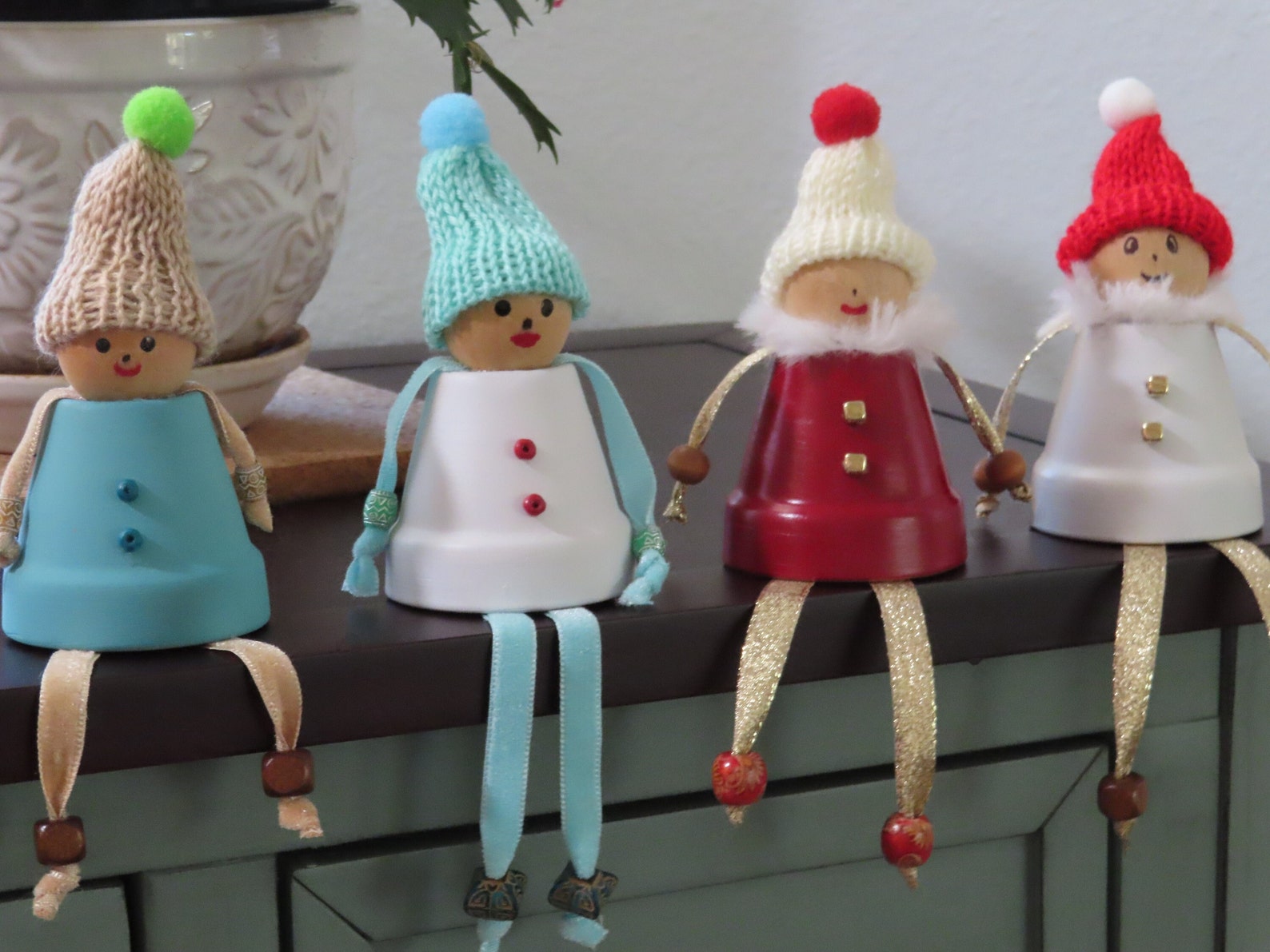 DIY Christmas Craft Kit Christmas Caroler Ornament Kit - Etsy