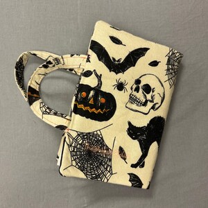 Spooky Book Sleeve, Halloween Black Cat & Skull Cotton Book Cover - Etsy
