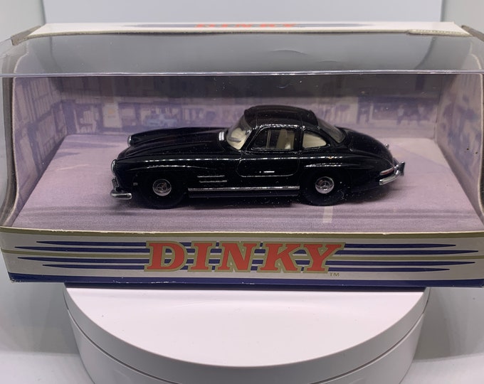 Dinky 1955 MERCEDES-BENZ 300 SL Gullwing, Vintage 1:43 Scale Diecast ...