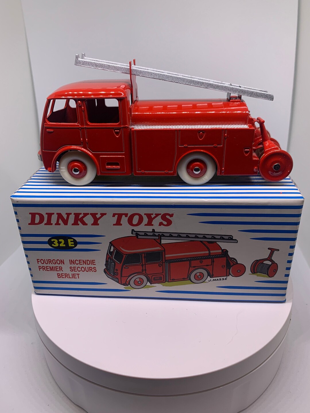 Atlas Dinky Fire Engine, Fourgon Incendie Premier Secours Berliet, 32 E ...